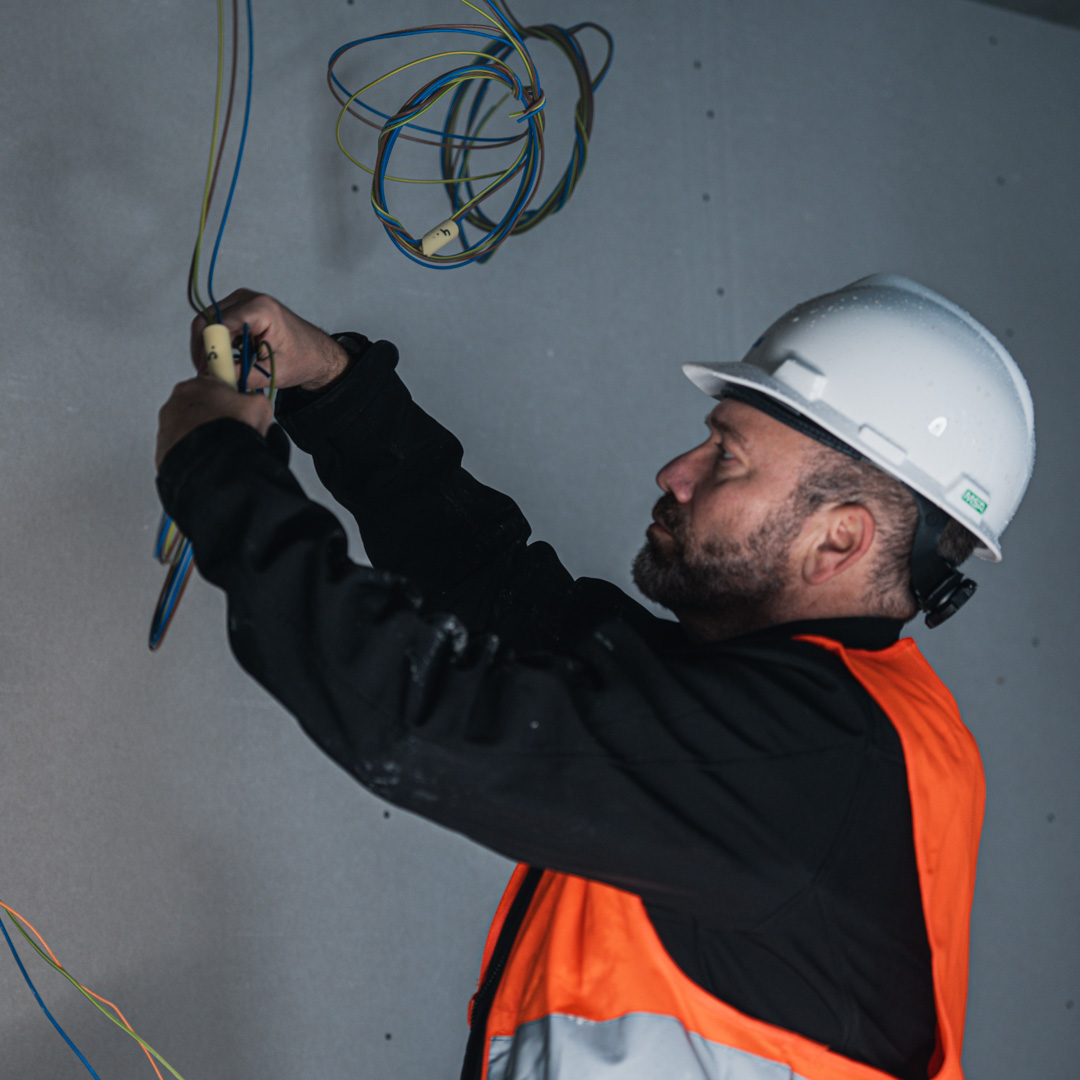 Vacatures - Operator E&I Offshore - VNOM | We get the job done